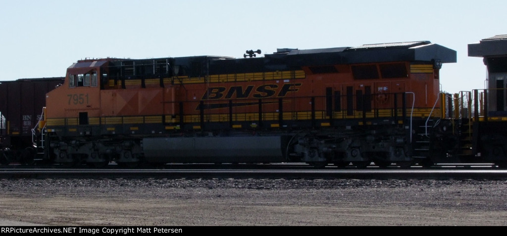 BNSF 7951